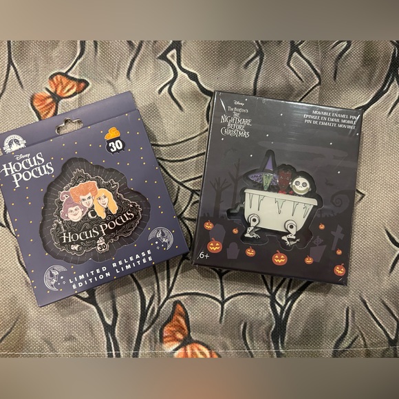 Disney | Other | Set 2 Disney Jumbo Halloween Collectable Pins Nbc ...